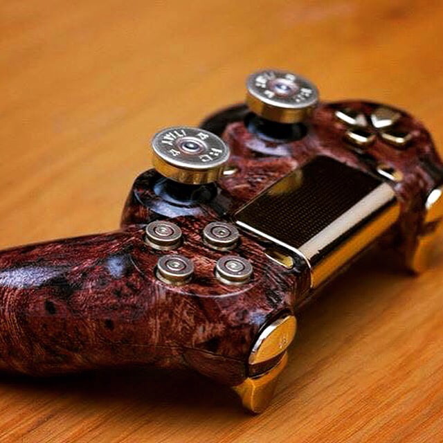 I make custom gaming controllers *I made dis* - 9GAG