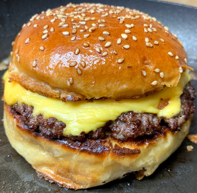 Cheese hamburgers - 9GAG
