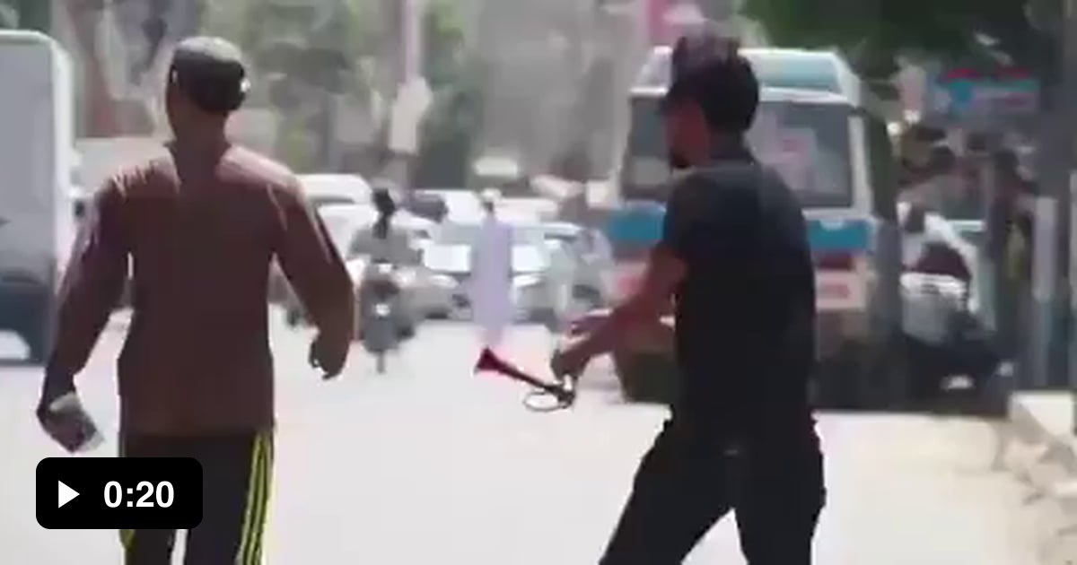 Trying an idiotic air horn "prank" - 9GAG