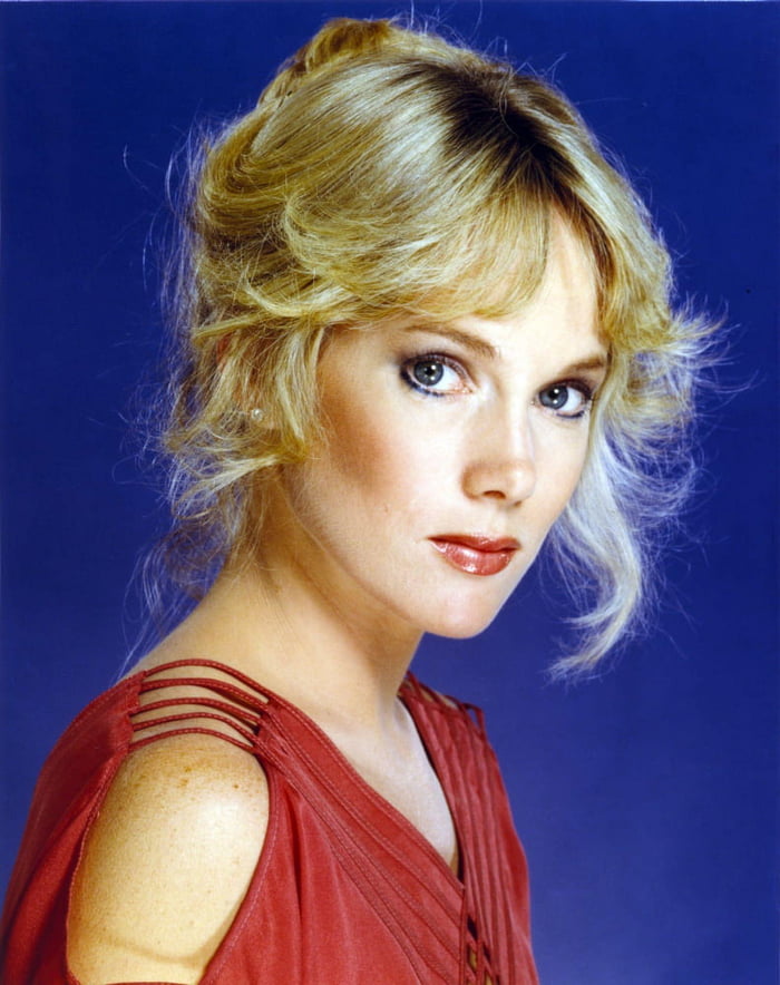 Julia Duffy from Newhart- 1983ish - 9GAG