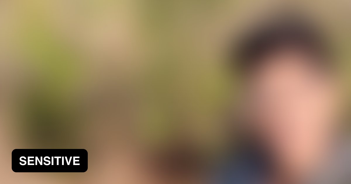 Please write your name - 9GAG