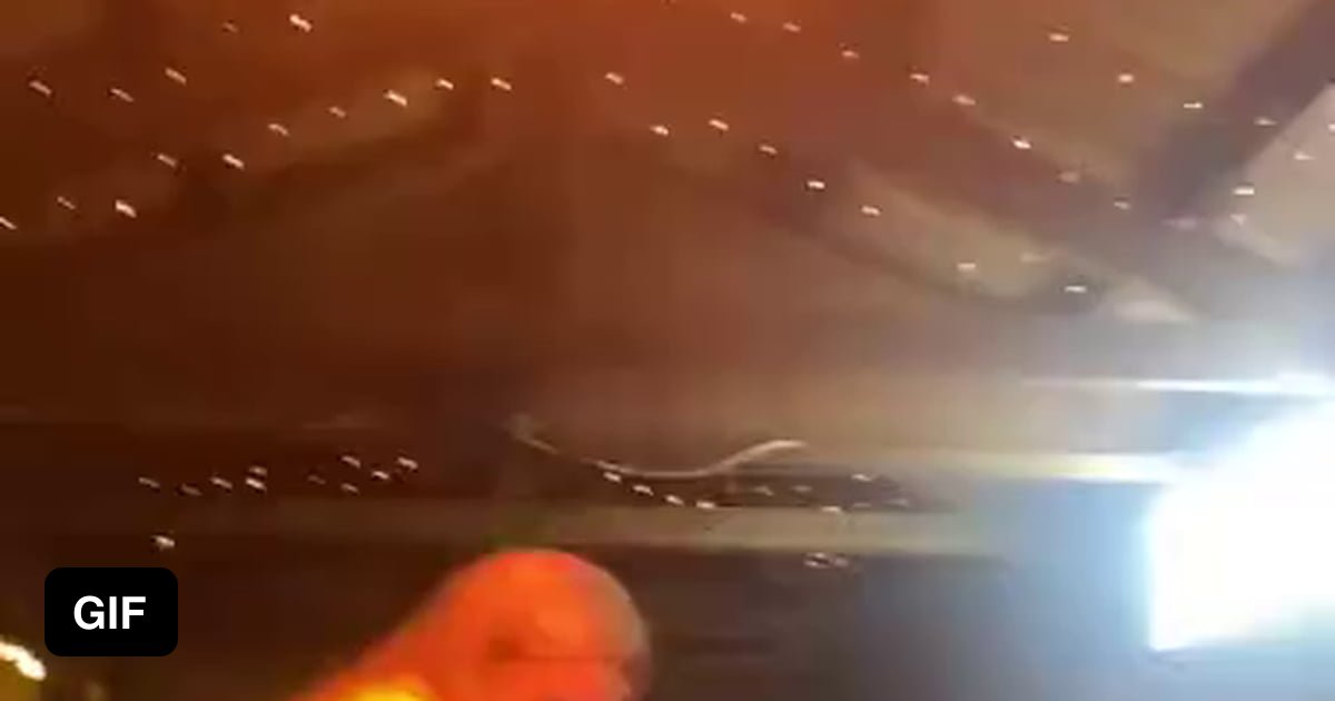 Table dance - 9GAG
