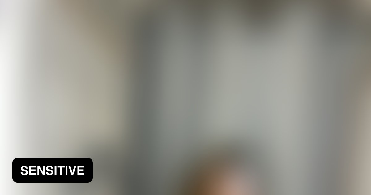 Cute enough or too tight - 9GAG