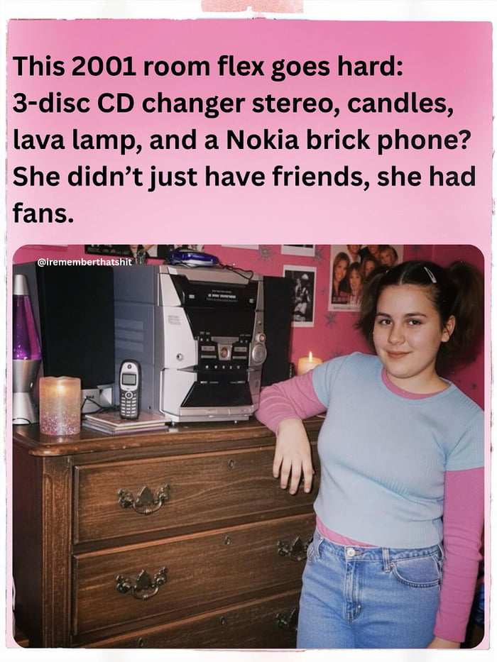 This room was the ultimate flex back in 2001. You just know the owner had all the friends. - 9GAG