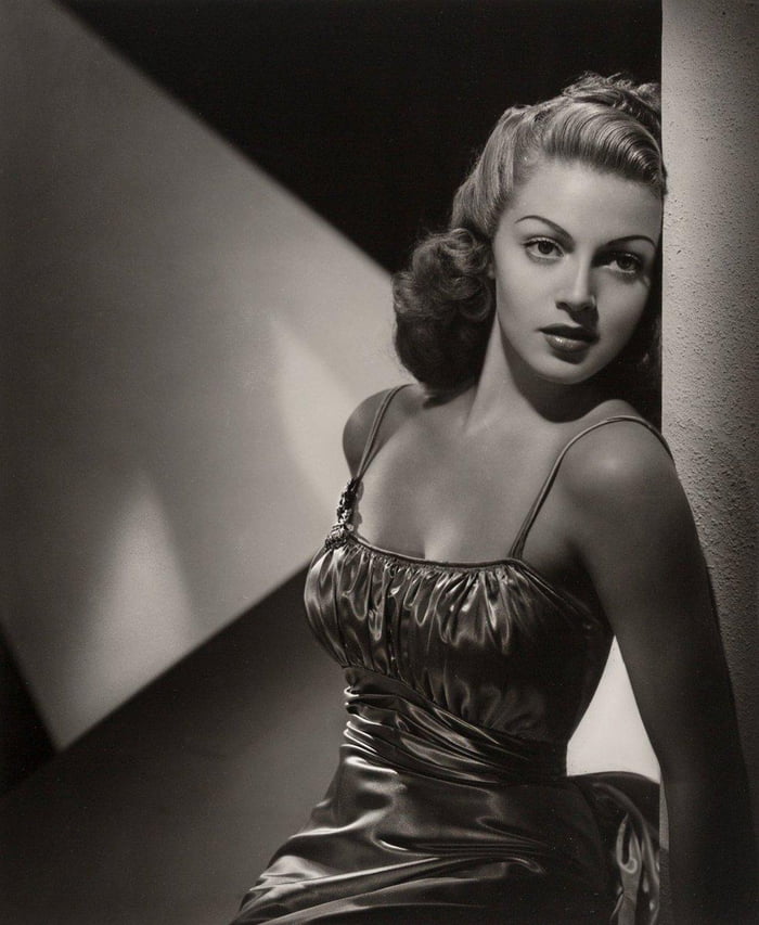 Lana Turner (1939) - 9GAG