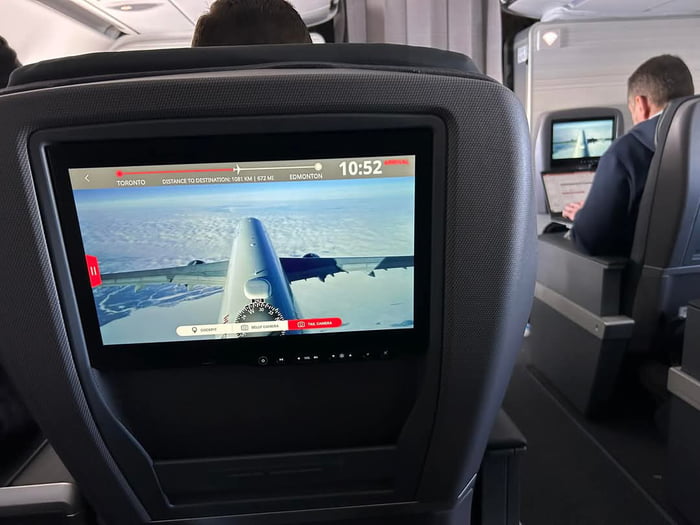 First time on a domestic flight where they have Cameras on the tail and belly. - 9GAG