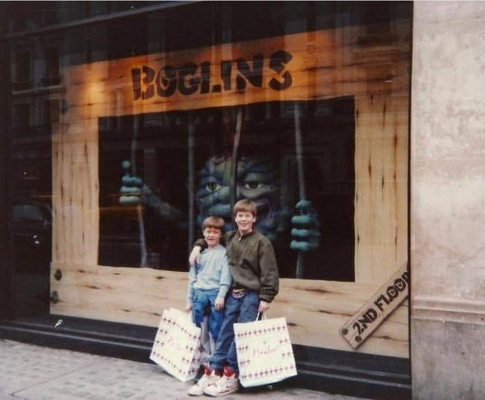 The guardian of the hamleys bog - 9GAG