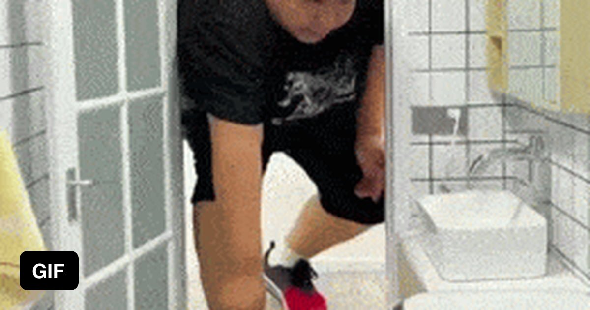 Tiny Apartment - 9GAG