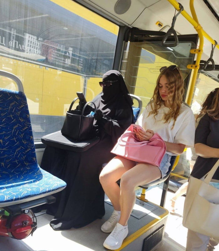 Average experience in Amsterdam. Both end of the world - 9GAG