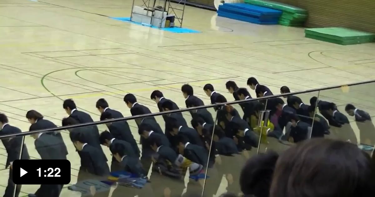 Japanese high school students with precision walking - 9GAG