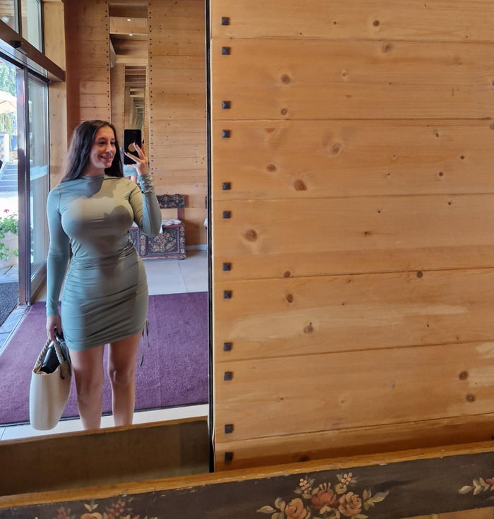 Felt sexy and shy at the same time - 9GAG