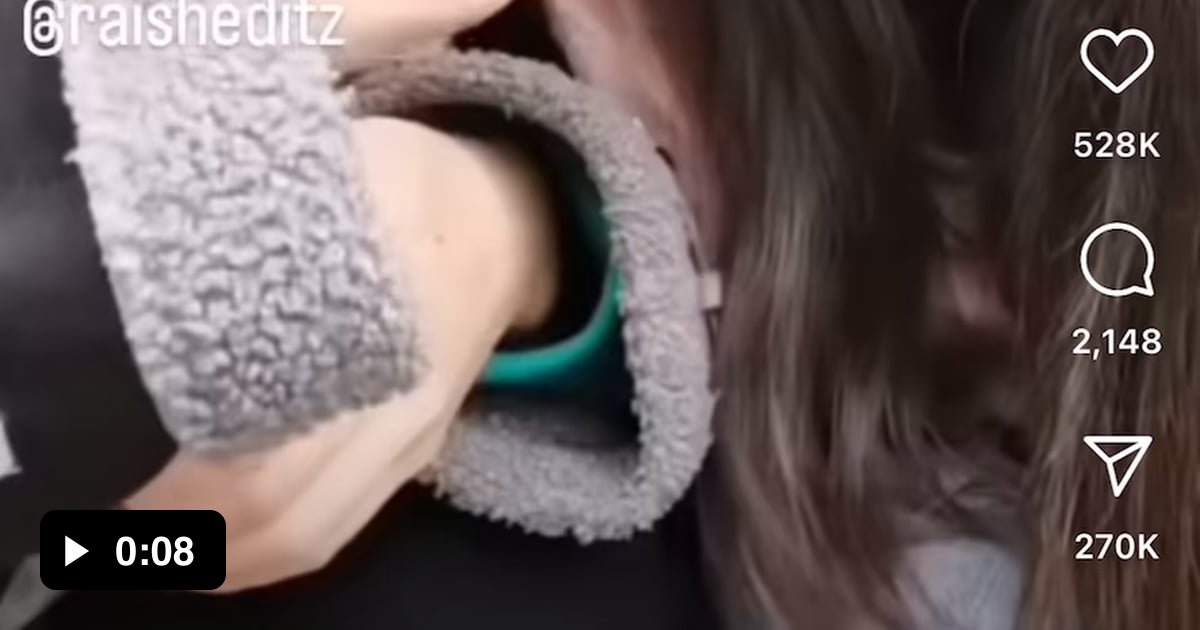 Two girls one cup - 9GAG