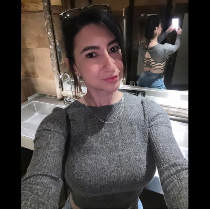 Can’t hide them at all - 9GAG