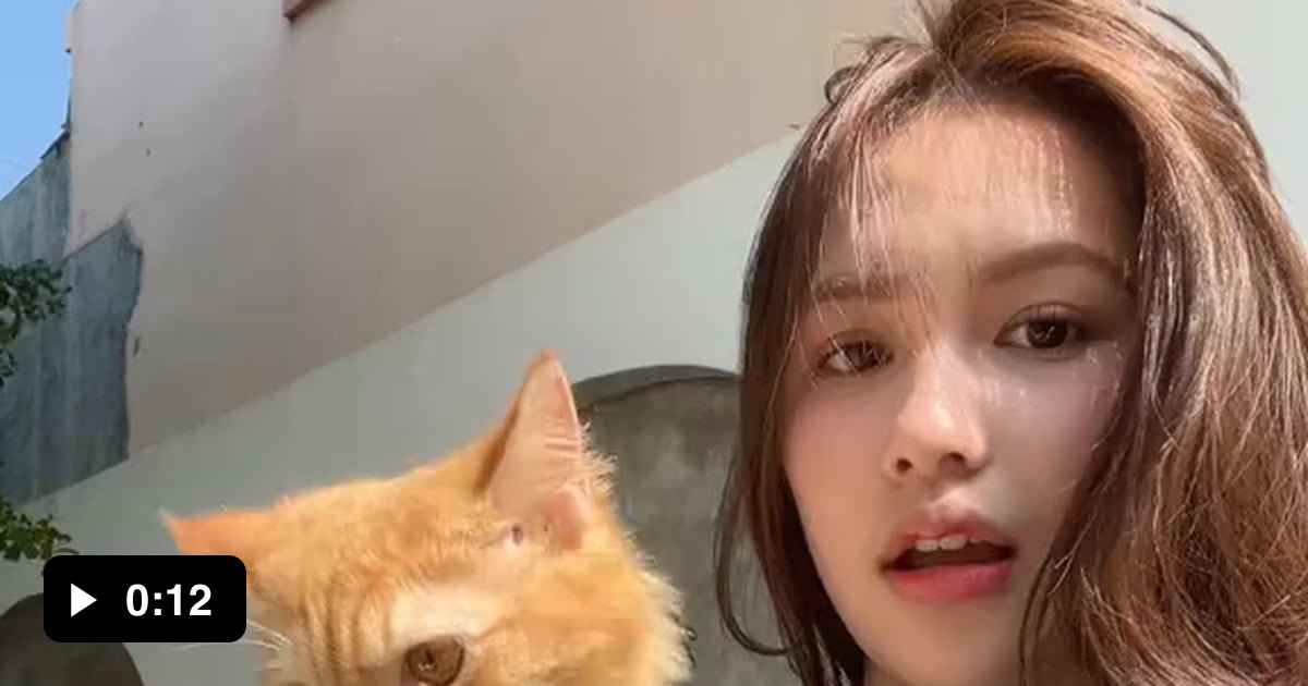 Indonesian girl - 9GAG