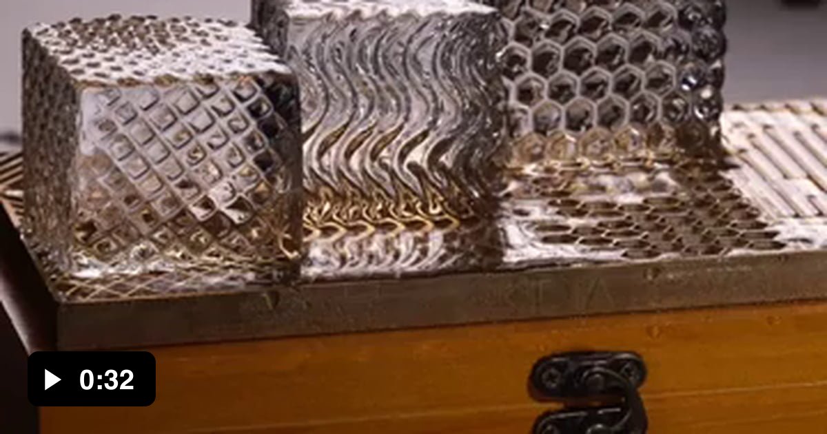 This ice designer plate - 9GAG