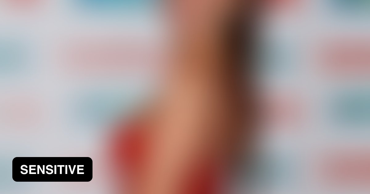 Jennifer Metcalfe (2015) - 9GAG