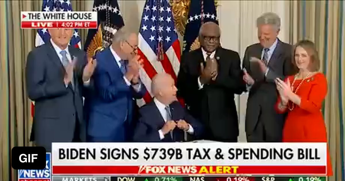 I don't know what I have just signed. - 9GAG