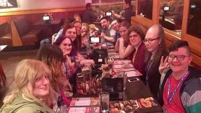 Left wing restaurant - 9GAG