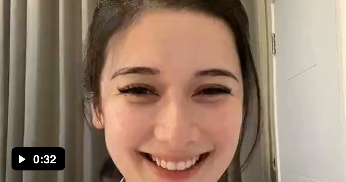 Anaknya udah 3 but still look hawt - 9GAG