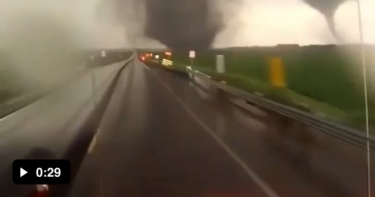 Driving through the US tornado alley during tornado season - 9GAG