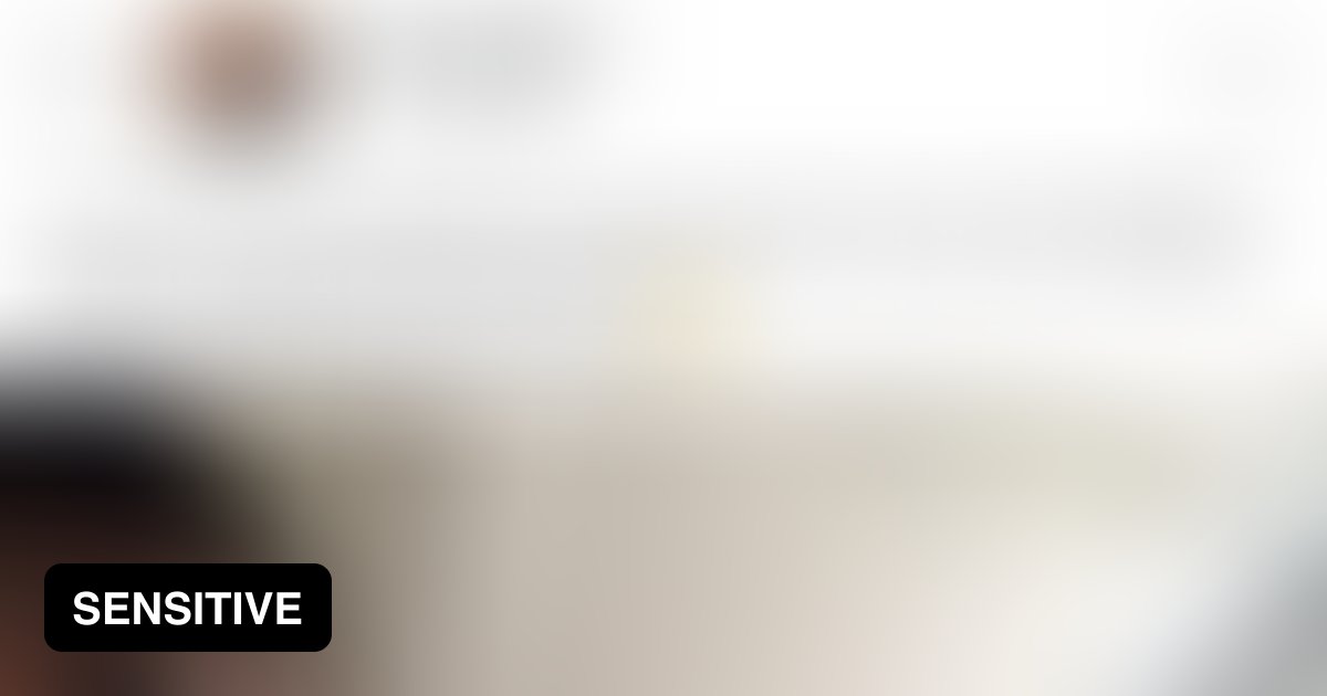 "That motherf***** back there is not real" - 9GAG