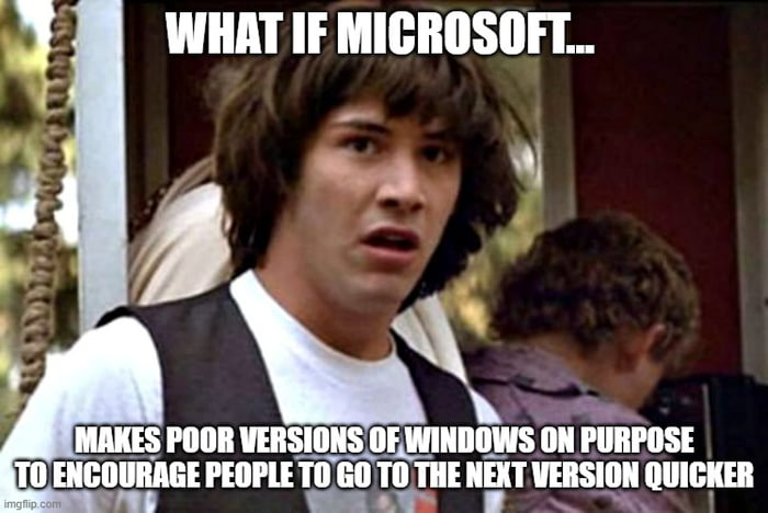 Windows 11 is SO BUGGY - 9GAG