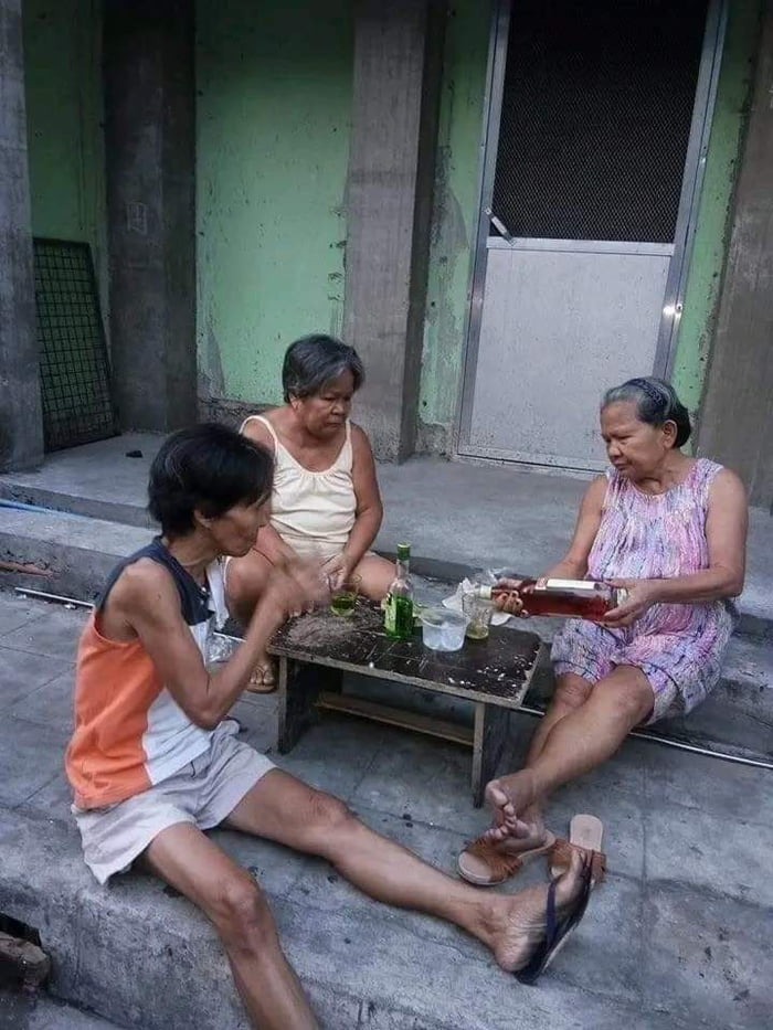 Pinoy CCTV needs maintenance..... - 9GAG