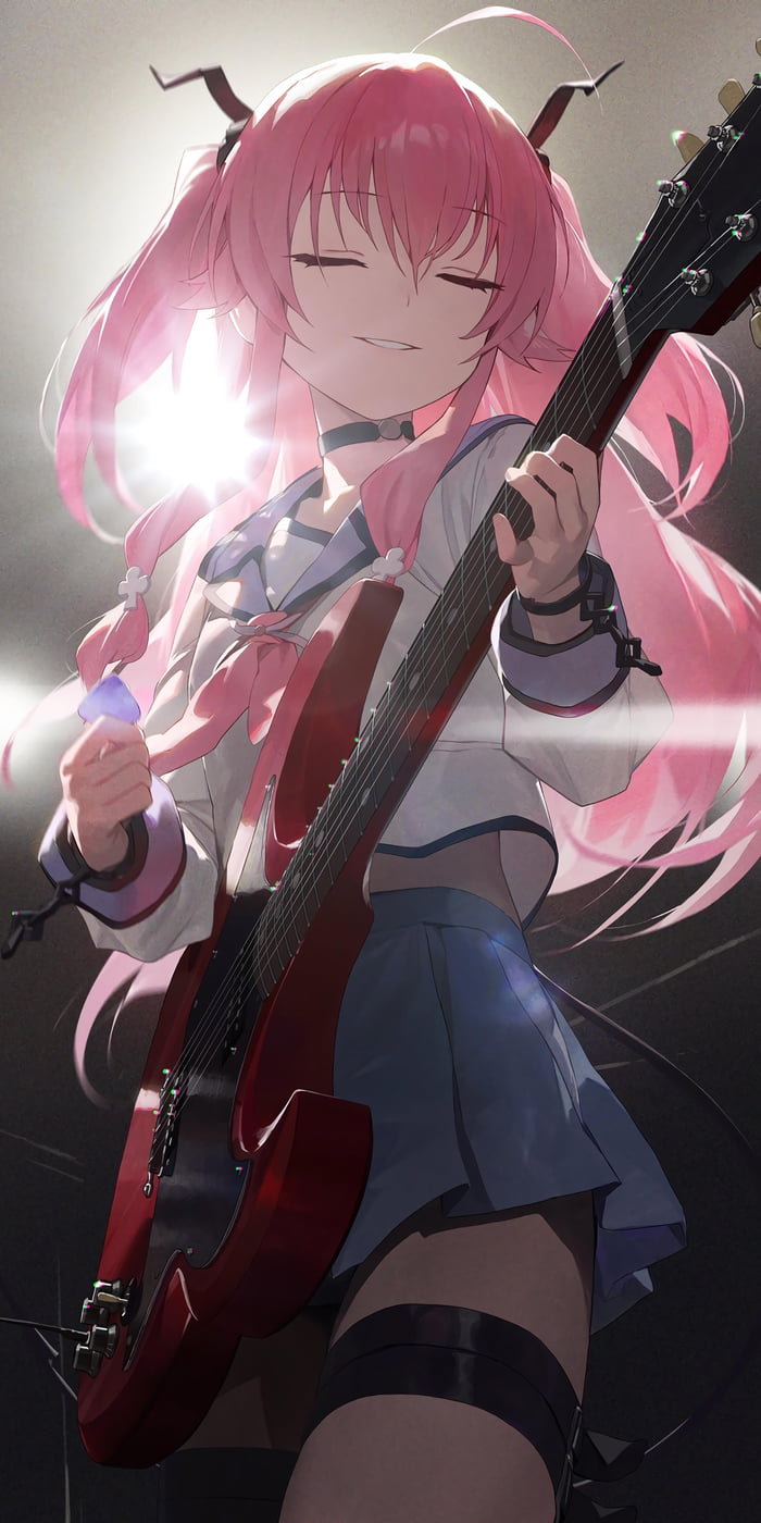 "Rock Out" Yui🎸💋 - 9GAG