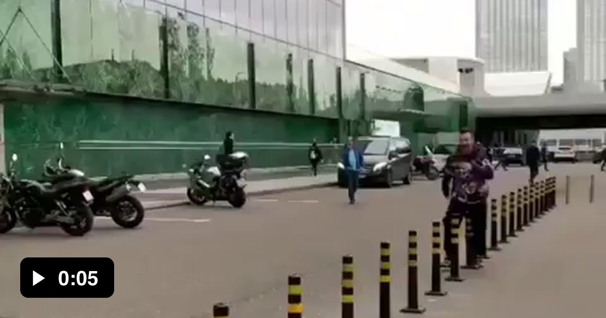 Russian roulette - 9GAG