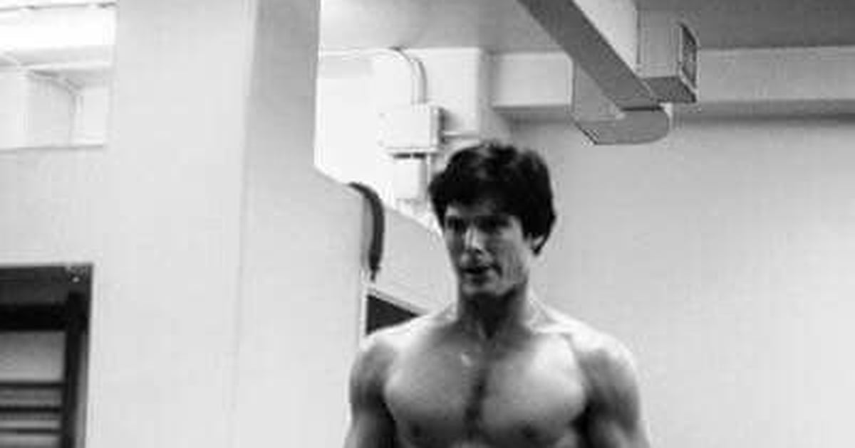 Christopher Reeve working out for his Superman role is - 9GAG