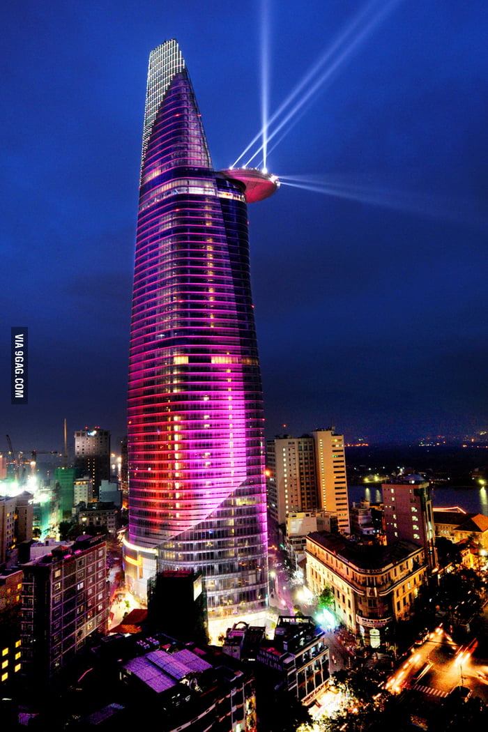 Guys..I think the Avengers is in Viet Nam now. (Bitexco tower - Ho Chi ...