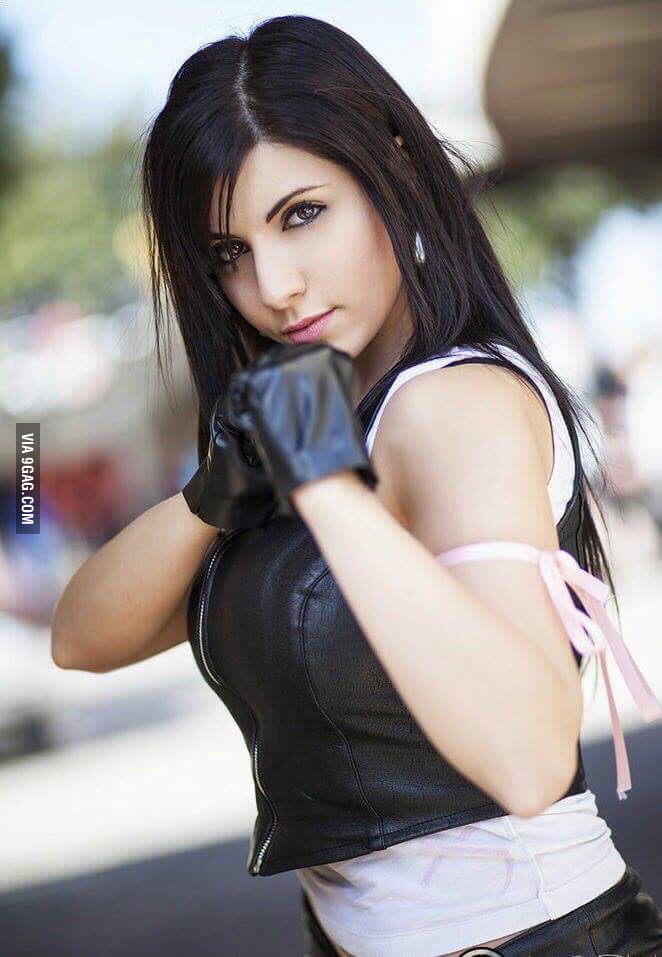 This is the best looking Tifa Lockhart cosplay IMO - 9GAG