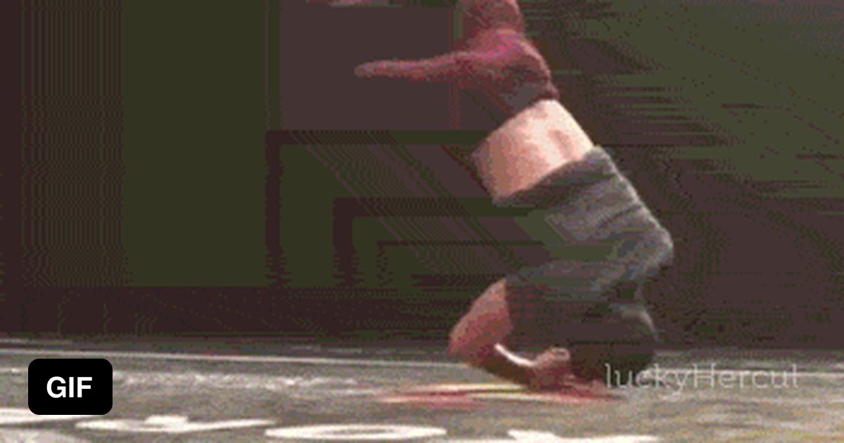 The beauty of break dancing. - 9GAG