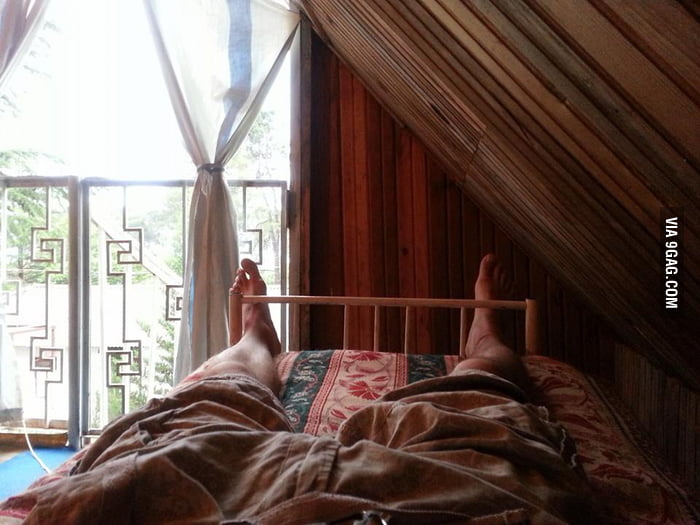 Tall guy problem - 9GAG