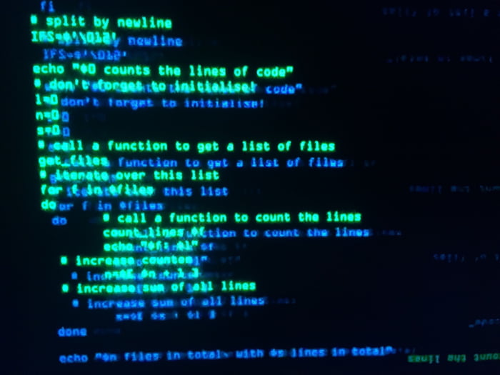 "Hacking" screen on tv show - 9GAG