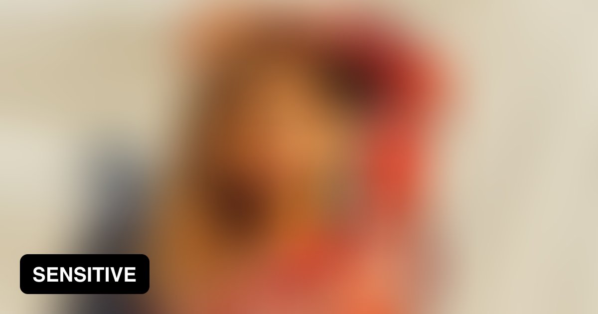 Lauren Laratta - 9GAG