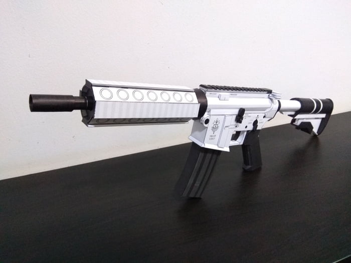 Papercraft M4 Carbine (Sep 27, update) - 9GAG
