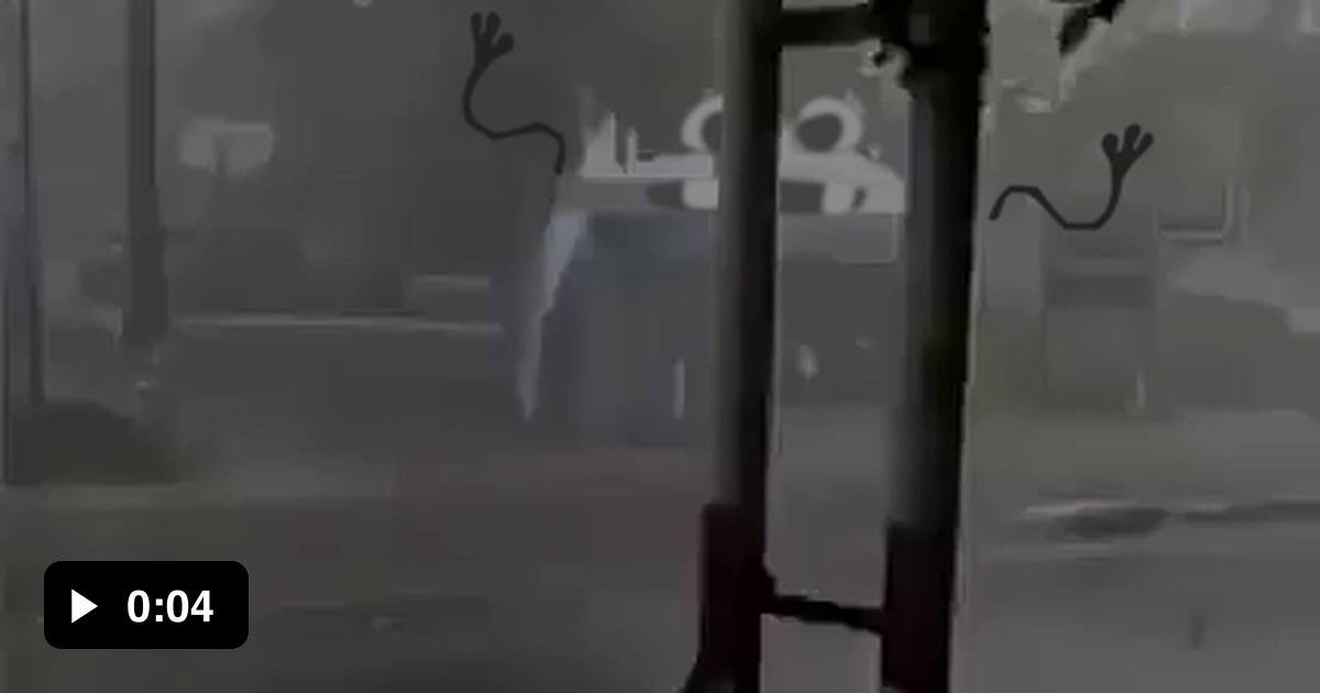 Weeee in the rain - 9GAG