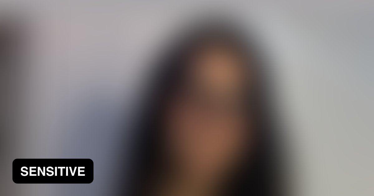 Daily dose of hoes - 9GAG