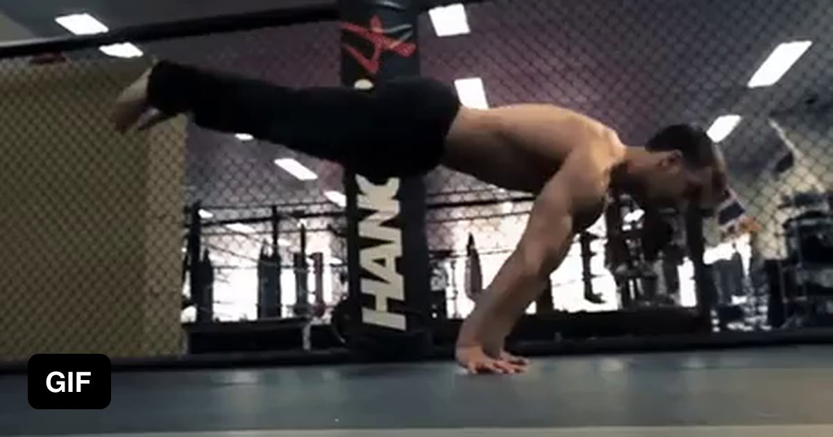 Back clap planche pushup - 9GAG