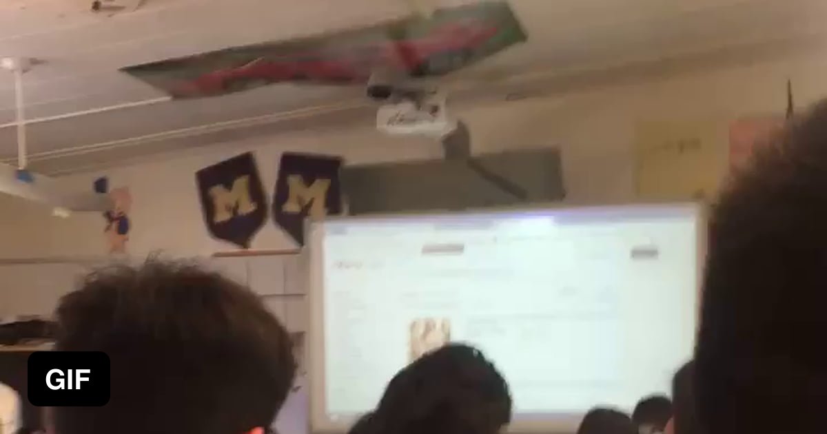 Forgot to turn off projector - 9GAG