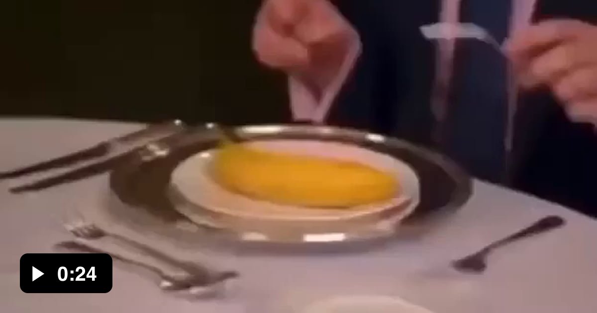 Etiquette specialist demonstrates how a queen would eat a banana - 9GAG