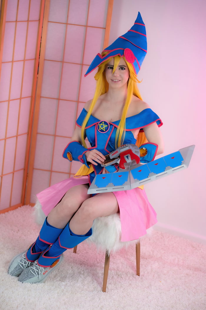 Dark magician girl (Yu-Gi-Oh) by Ellie Rae - 9GAG