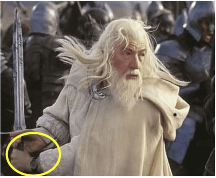 Now you know why a wizard is neither early nor late - 9GAG