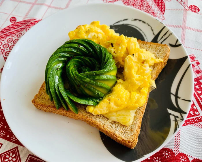 Avocado and scrambled egg on toast. - 9GAG