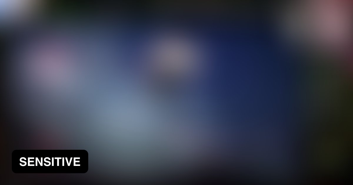 When you nut but she keeps on sucking - 9GAG