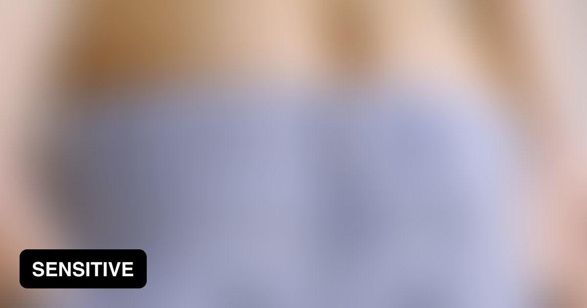 Since it doesn't fit, it is better to take it off - 9GAG