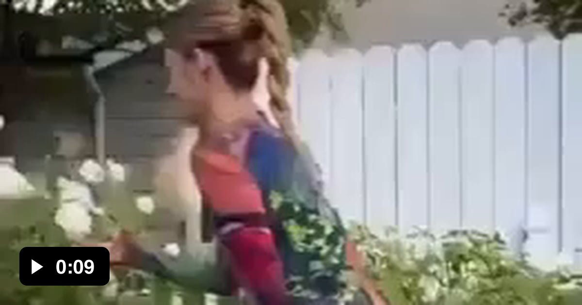 Plot twist it was not the bee that did that to her - 9GAG