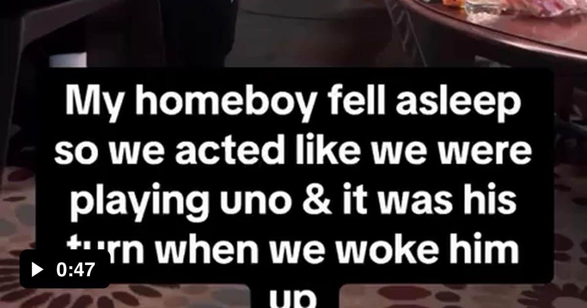 Waking up your pal to Unexpected Uno. - 9GAG