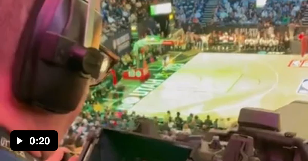 Highly skilled basketball cameraman - 9GAG